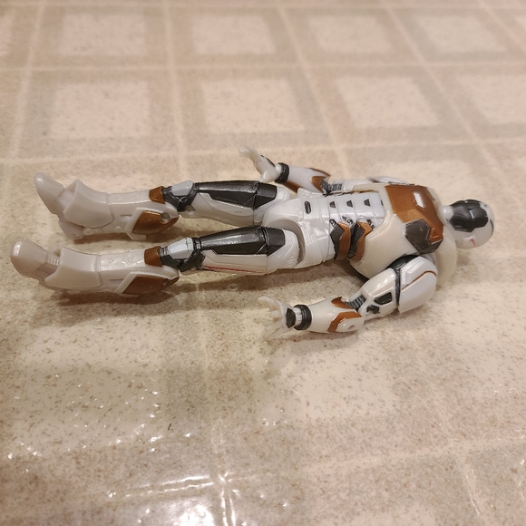 Hasbro | Toys | Marvel Legends Gamerverse Iron Man Starboost Armor ...